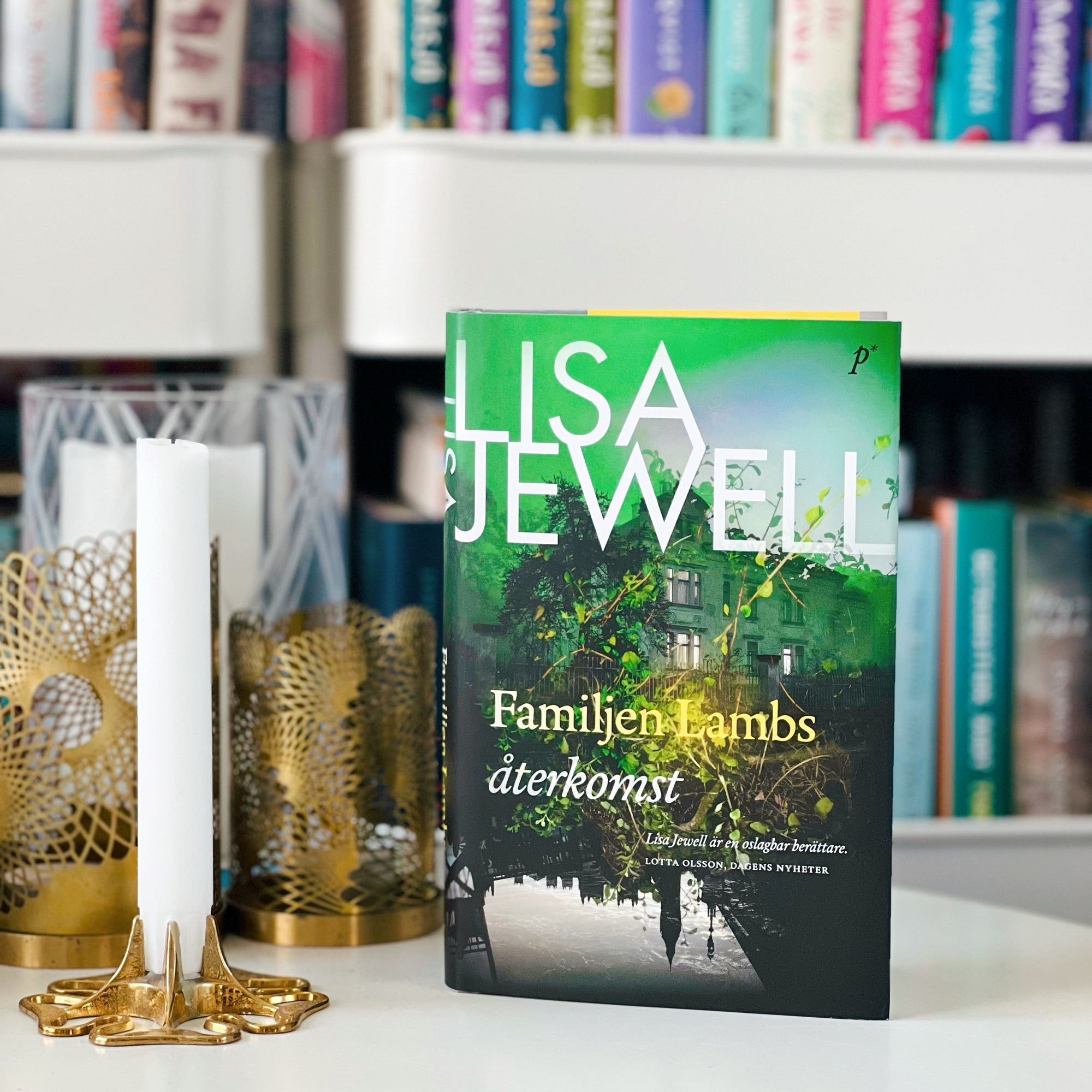 Familjen Lambs återkomst av Lisa Jewell | *malins bokblogg*